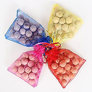 Natural and Co. 30pcs Cedar Blocks for Clothes Storage Natural Aromatic Cedar Balls Closet Freshener Clothes Protection Mustiness Prevention with Satin Bag, Small