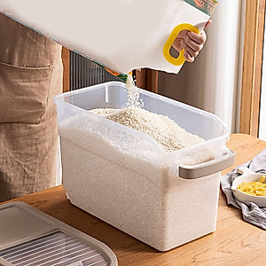 Rice Storage Container, Rice Container, 10kg/22 pounds 15.2 x 7.2 x 8.3in Transparent Rice Bin Cereal Dispenser Airtight Grain Holder with Measuring Cup and Wheels for Organization (Grey)