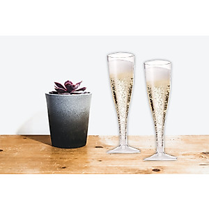 BloominGoods Plastic Champagne Glasses, 50-Pack Disposable or Reusable Large Champagne Flutes, 7 oz
