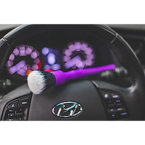 Detail Factory - Synthetic Large Detailing Brush - Ultra-Soft Synthetic Bristles, Scratch-Free, Instrument Panels, Emblems, One Long Handle, Black