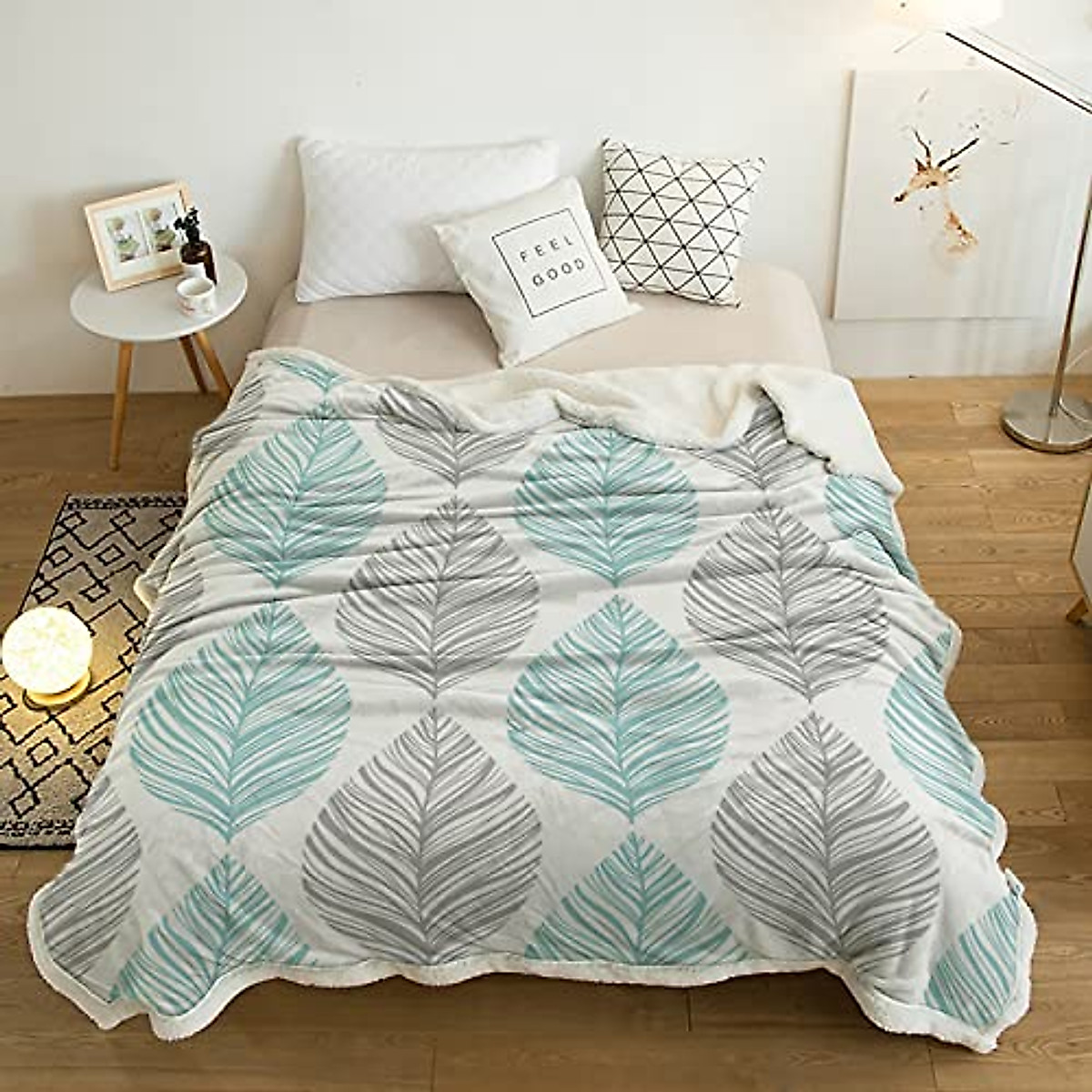 Gredice Sherpa Blankets Fleece Throw Blanket Reversible Soft Cozy Bed Blankets Abstract Seamless Plants Leaves,Flannel Sofa Throws,Grey and Teal Stripes on White Fuzzy Warm Blankets for Couch,40x50in