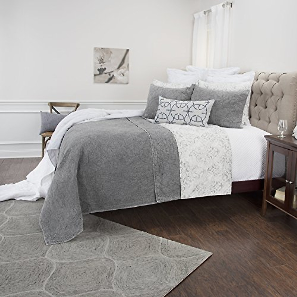 Rizzy Home | BQ4566 | Polyester King Sham | 20"x36" Gray/Black/Nuetral Solid