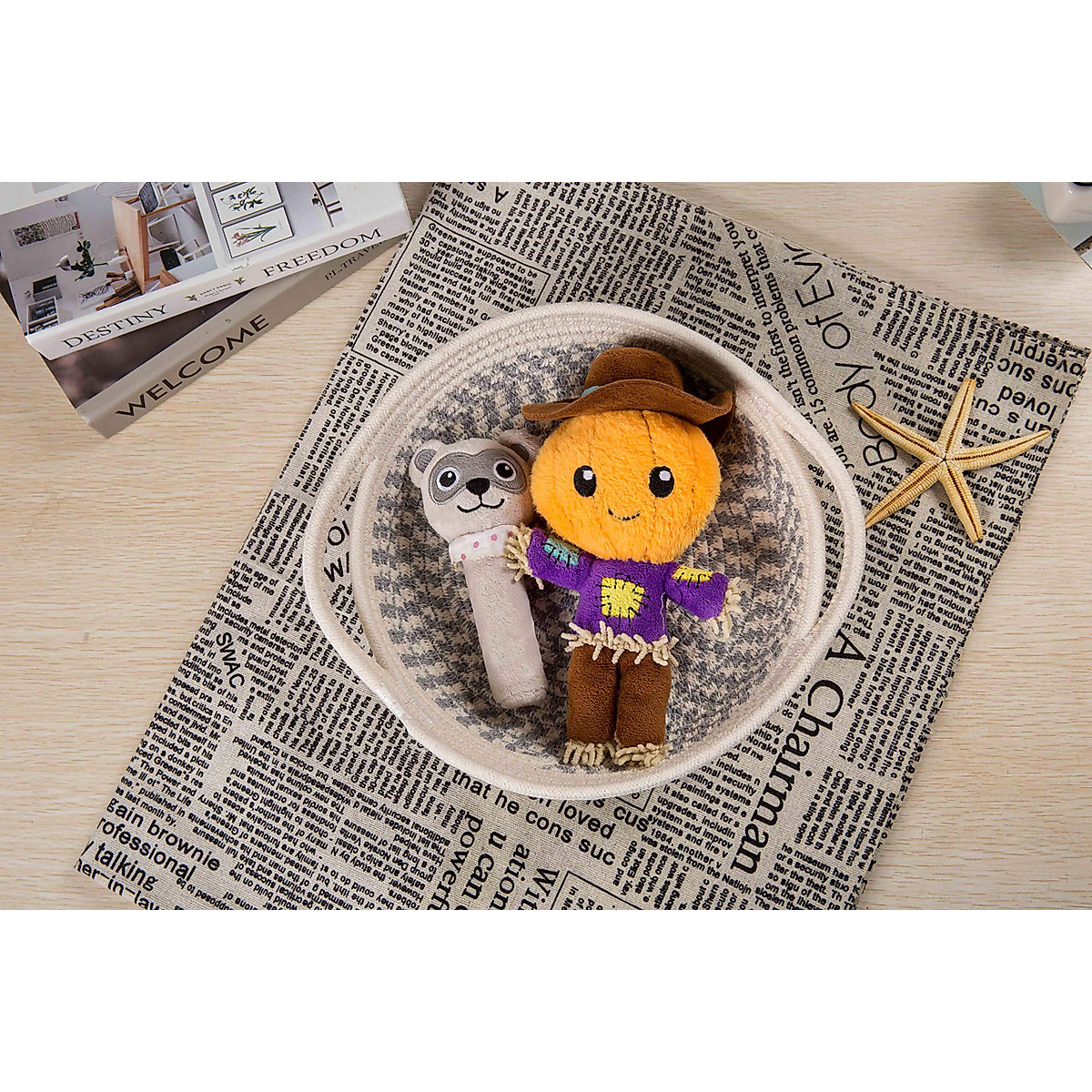 2 pack Small Storage Baskets, Desk Basket for Jewellery&Keys, Cute Rope Baskets, Small Basket Home Storage, Small Table Basket, Organizers and Storage, Small Woven Basket,(Camel & White - Hemp Rope)