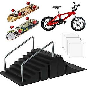 Skate Park Kit, ideallife Skate Park Kit Ramp Parts for Finger Skateboard Fingerboard Ramp Skate Park Kit Part Training Props with 2 Finger Skateboard (2PCS)
