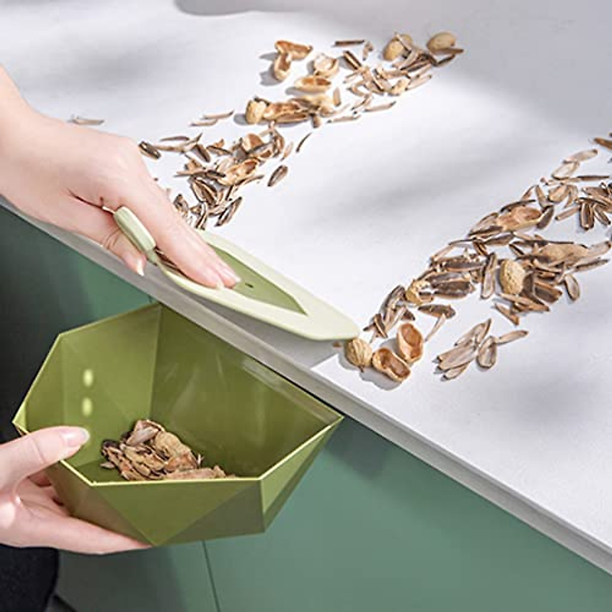 Tofficu 1 Set Broom Mini Dustpan Cleaning Toys for Toddlers 1-3 Outdoor Serving Table Desktop Desk Table Top Desk Plastic Spatula Outdoor Dust Pan Portable Brush Household Pp Scraper