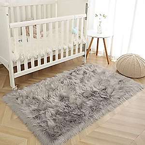 Pacapet Fluffy Faux Fur Rug,Grey Fur Rug Sheepskin Rug for Bedroom,Furry Shag Rug for Living Room,Fuzzy Rug Carpet for Bedside Kids Nursery Room Decor,2x3 ft