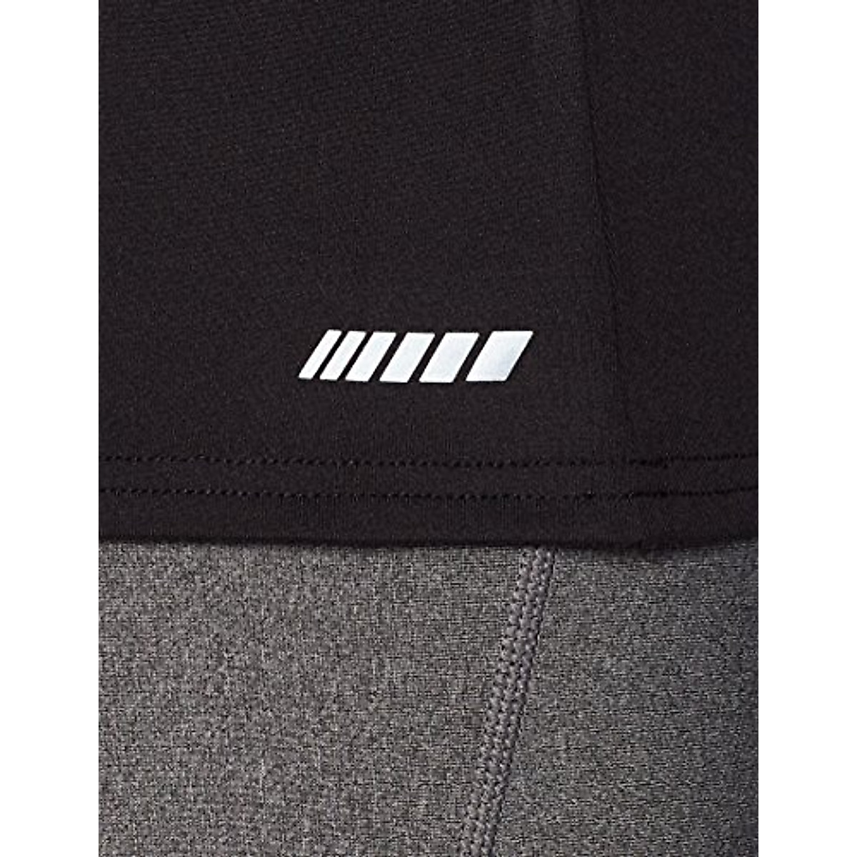 Amazon Essentials Women's Tech Stretch Short-Sleeve V-Neck T-Shirt (Available in Plus Size), Pack of 2, Black, Medium