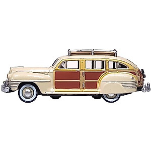 1942 Chrysler Town & Country Woody Wagon Catalina Tan with Wood Panels and Roof Rack 1/87 (HO) Scale Diecast Model Car by Oxford Diecast 87CB42003