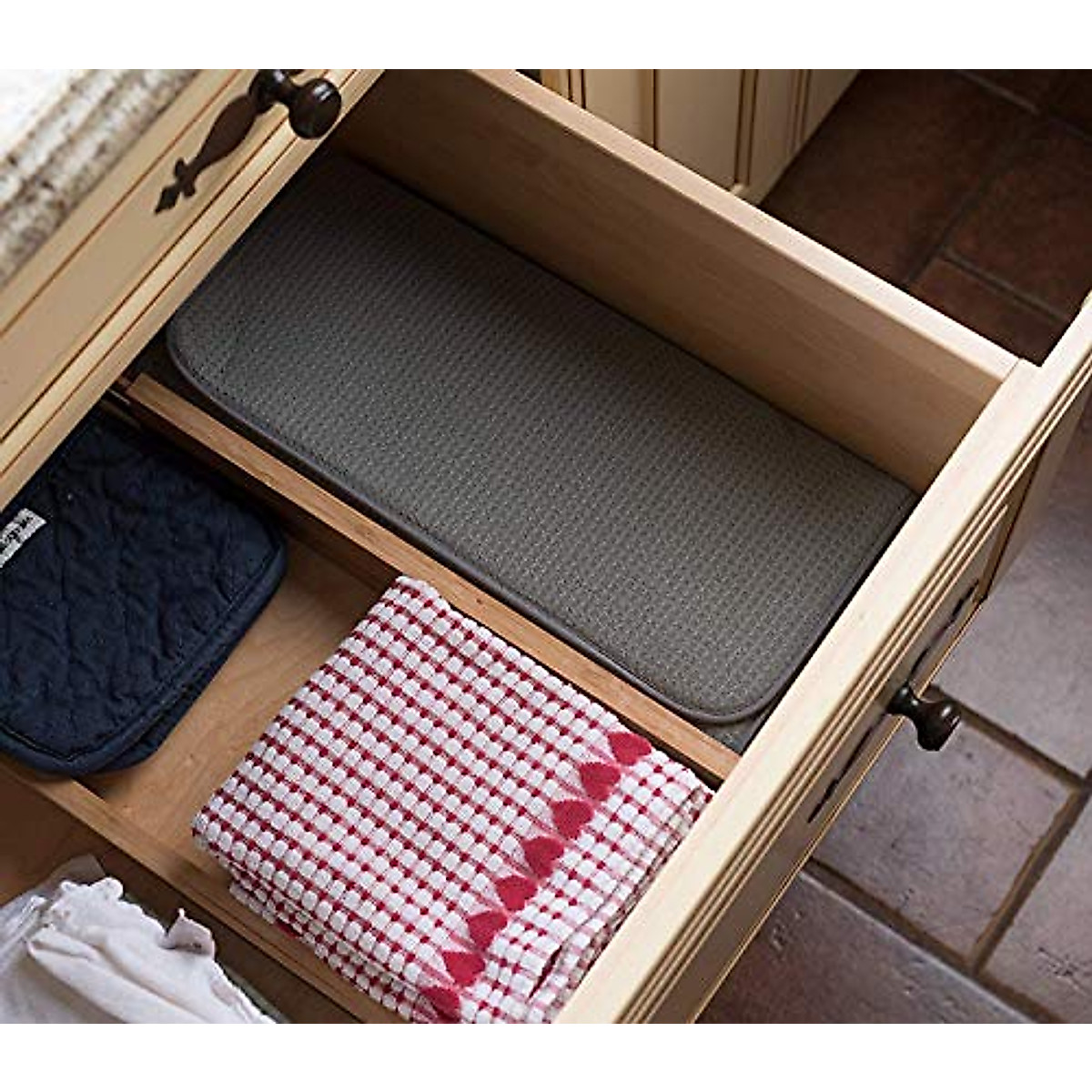 XXL Dish Mat 24" x 17" (LARGEST MAT) Microfiber Dish Drying Mat, Super absorbent by Bellemain (Gray)