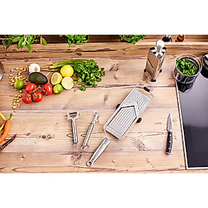 Rosle Stainless Steel Round-Handle Vertical Cannelle, 6.5-inch