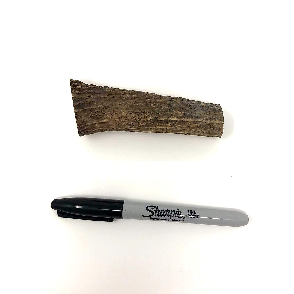 peaksNpaws Premium All-Natural Grade A Elk Antlers for Dogs No Additives, No Preservatives Treat - Made in USA (Small/Medium)