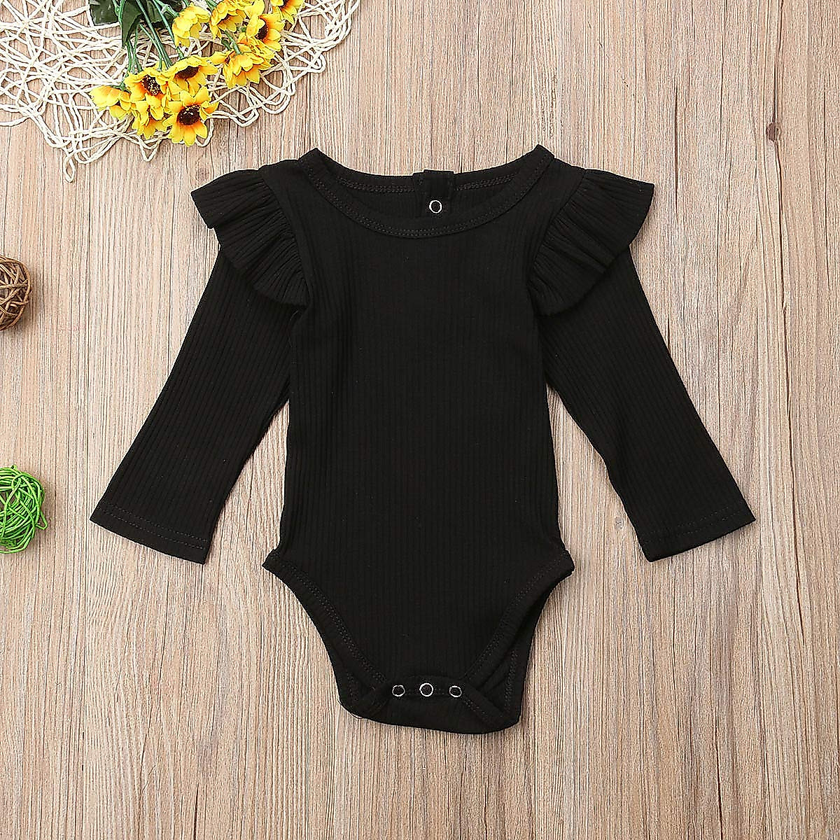 XARAZA Unisex Baby Boy Girl Long Sleeve Ruffle Romper Bodysuit Jumpsuit Tops Sweatshirt Winter Fall Spring Clothes (0-3 Months, Black)
