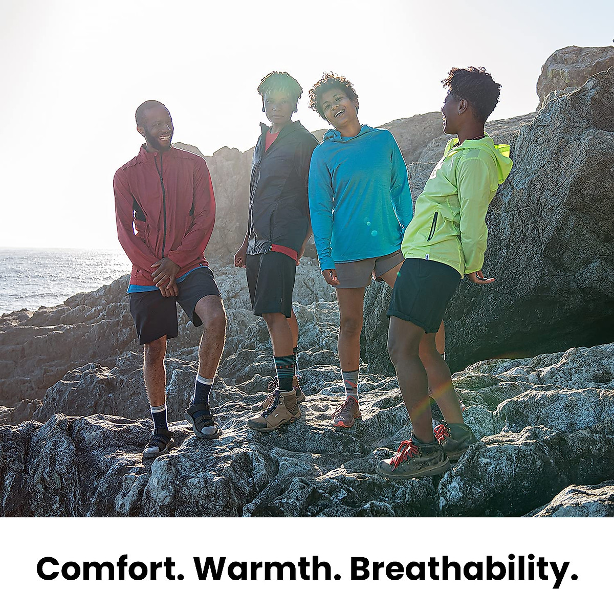 Smartwool Men’s Everyday Snowflake Pattern Crew Sock – Moisture-wicking, Odor-resistant Merino Wool Socks for Work & Casual Activities – Made in USA – L, Black