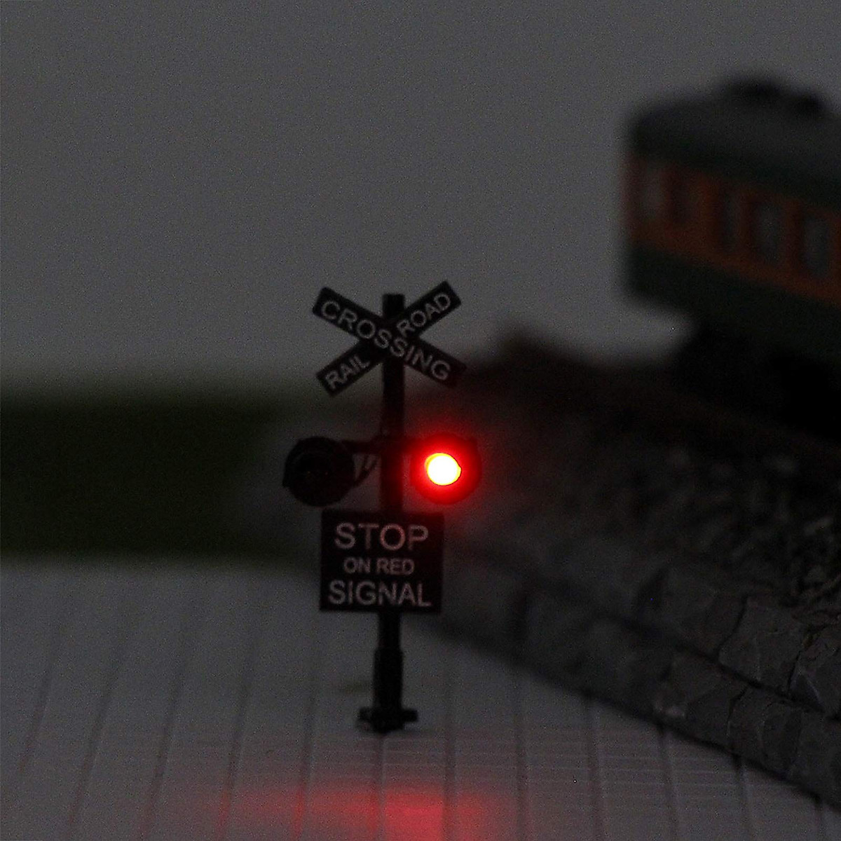 JTD1507RP 1 Set N Scale Railroad Train/Track Crossing Sign 2 Heads LED Made + Circuit Board Flasher-Flashing Red Train Stop on red Signal Lights Decoration and Party