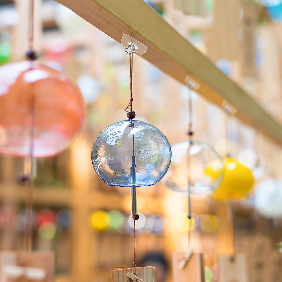 4 Pcs Heavy Duty Nail-Free Adhesive Wall Hooks Ceiling Hooks Stainless Steel Waterproof No Nail Wall Hanger Wind Chime Hanger Decoration Hook for Indoor and Outdoor Home Office Hanging Plant