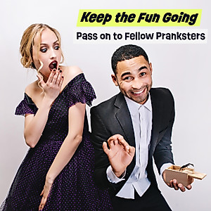 FunFamz The Original Spider Prank Box- Funny Wooden Box Toy Spider Prank, Hilarious Christmas, April Fool, or Birthday Surprise Toy and Gag Gift Practical Joke Bromas Kit