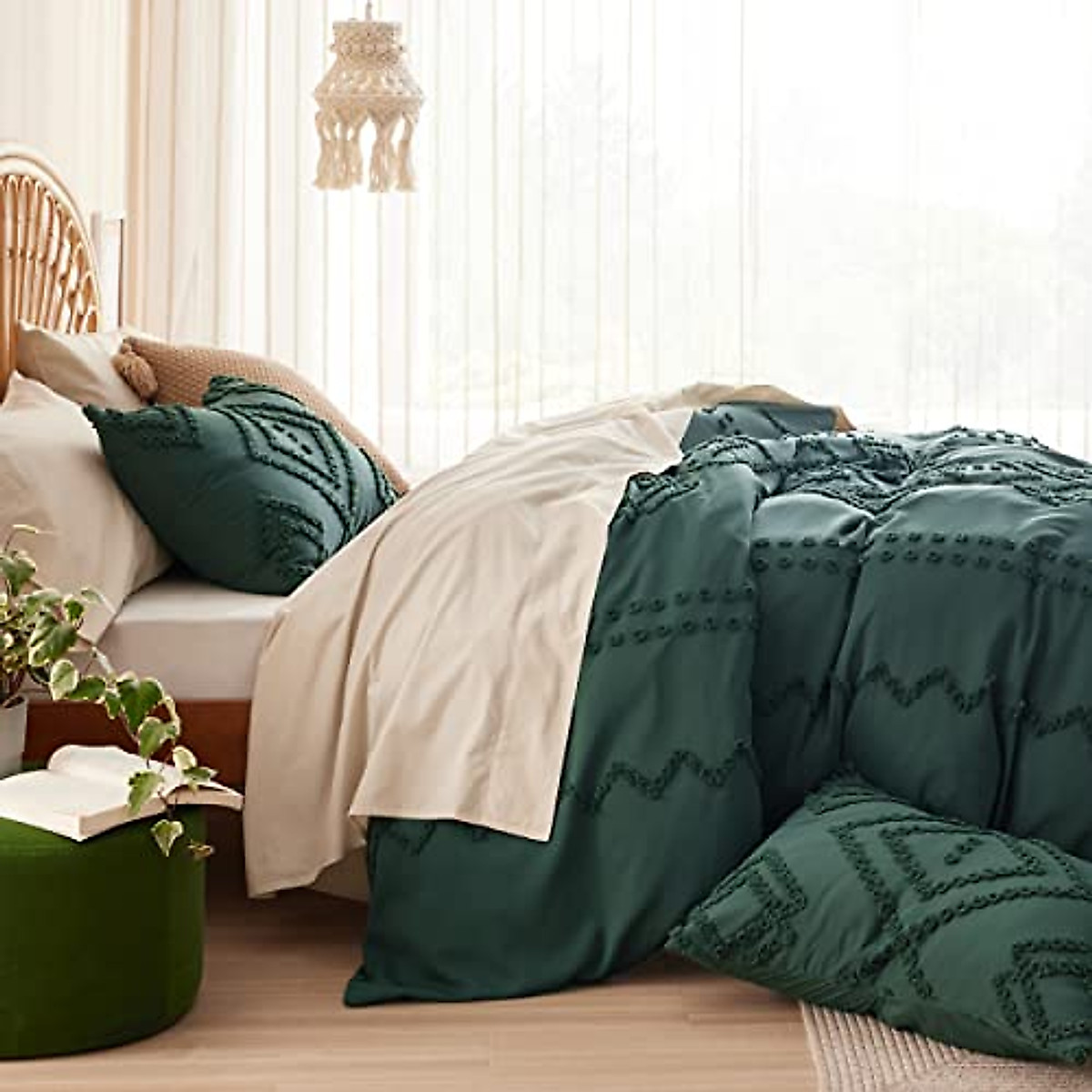 Bedsure Duvet Cover King - King Duvet Cover, Boho Bedding King for All Seasons, Chic Geometric Tufted Kids Duvet Cover (Forest Green, King, 104"x90")