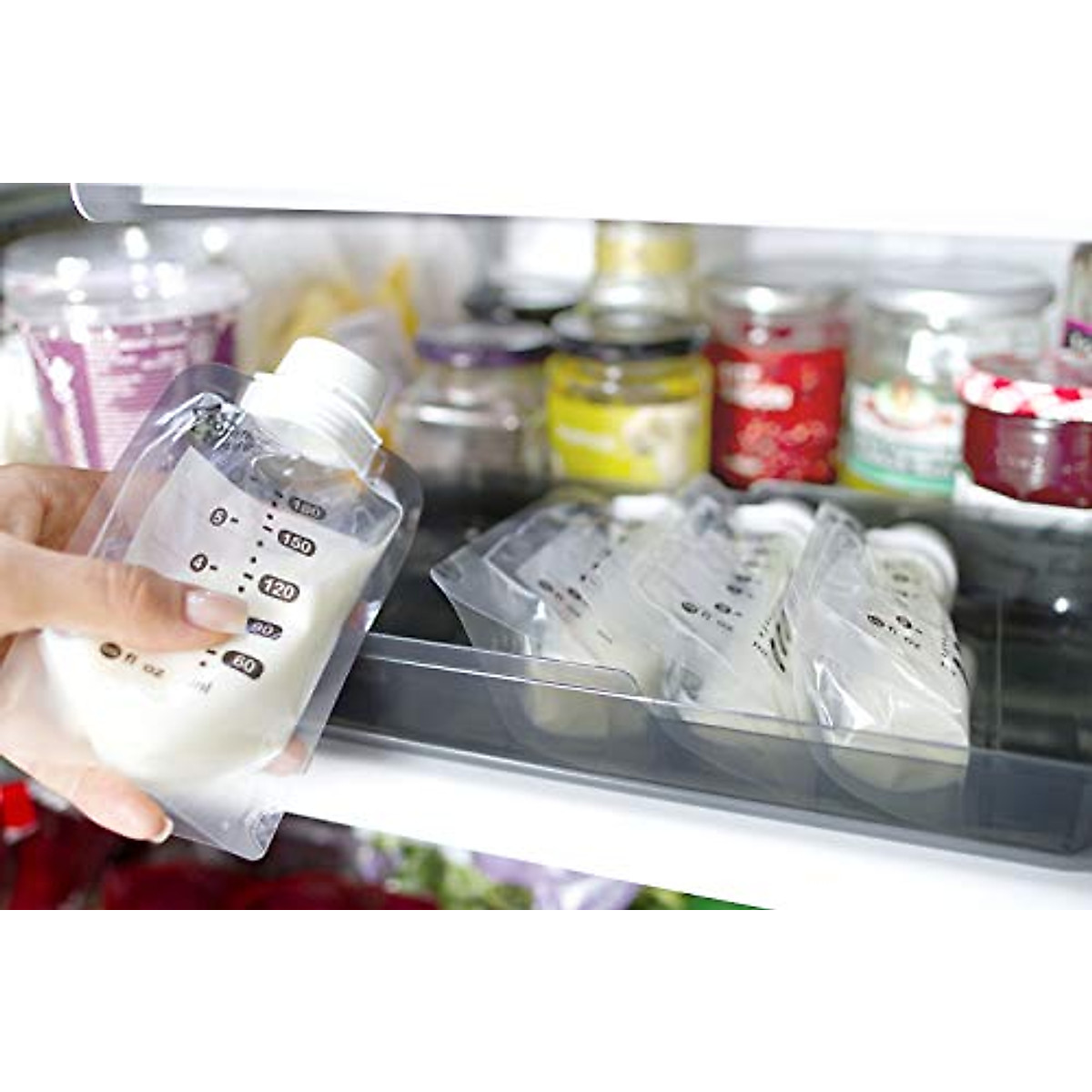 Tommee Tippee Pump & Go Complete Breast Milk Feeding Starter Set