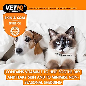 VetIQ Skin & Coat, 250ml, Promotes Healthy Skin & Coat with Omega 3 Oil, Dog Grooming Supplement Helps Reduce Shedding, Dog & Cat Supplements for Dry, Itchy Skin