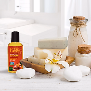 Desert Essence 100% Pure Jojoba Oil 2 fl oz - Organic Face Moisturizer, Hair & Scalp Oil - Non-GMO, Vegan, Gluten-Free - Cold-Pressed Jojoba – Safe for Sensitive Skin, Hydration & Balance