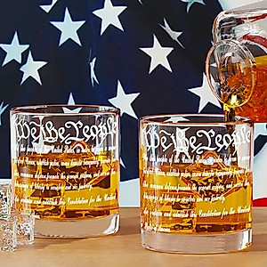 YJGS Whiskey Glasses, US Constitution Glass We The People Whiskey Glasses Set of 2, 12 oz Old Fashioned Rocks Glasses, American Patriotic Whiskey Glasses Gift for Men Dad