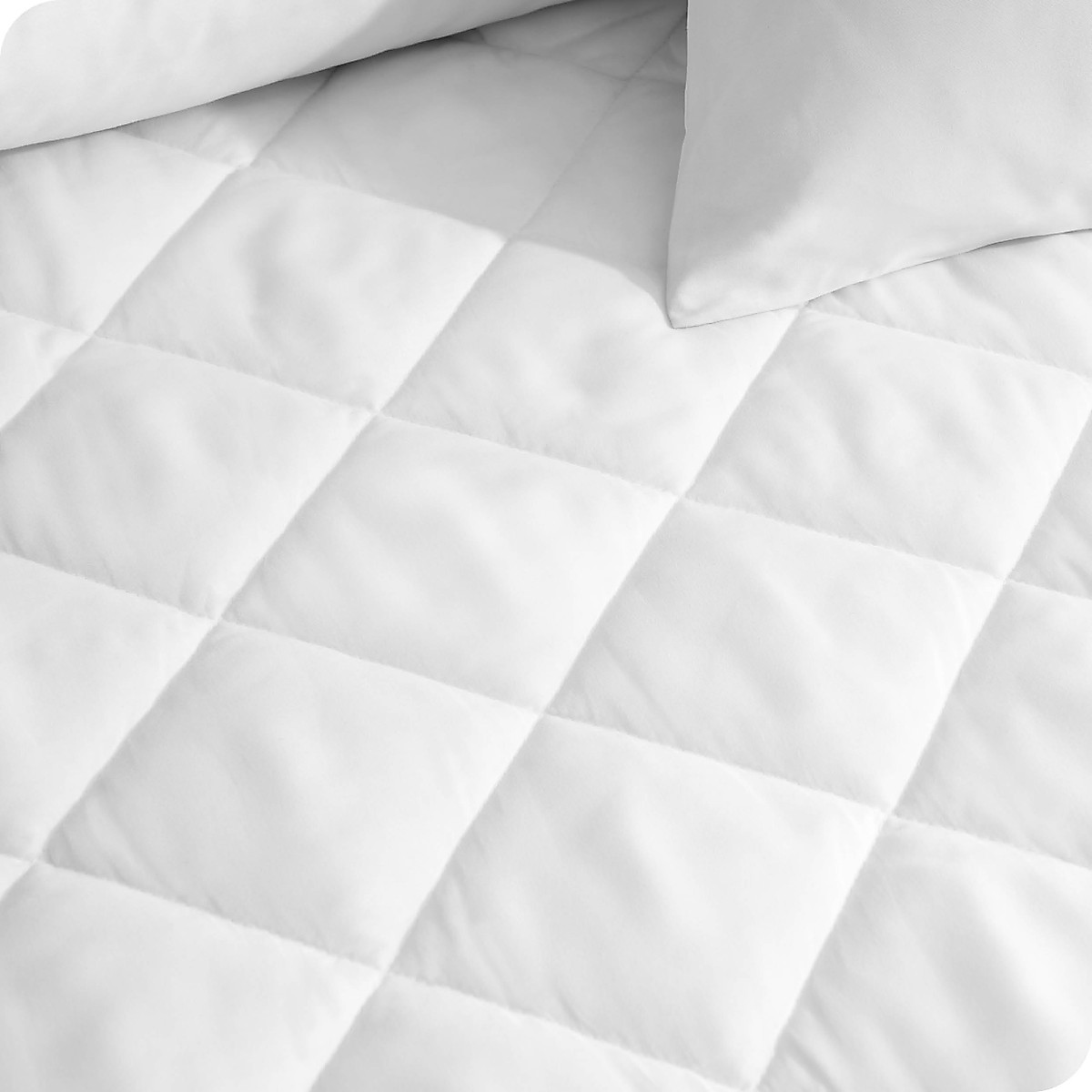 Bare Home Waterproof Quilted Mattress Pad (Full) - Cooling Mattress Topper - Protects Against Spills - Easily Washable - Elastic Fitted Mattress Cover - Stretch-to-Fit up to 15 Inches Deep (Full)