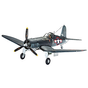 Revell Germany 04781 Vought F4U-1A Corsair Plastic Model Kit (1/32 Scale)