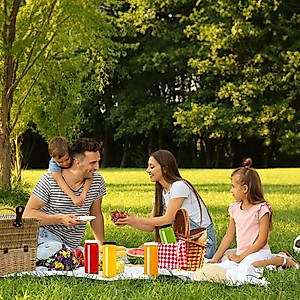 CLQLC Glass Juice Bottles with lids, 6 Pack with 2 Straws & 6 Lids with Hole- 16 oz Travel Drinking Jars,Juicing bottles Reusable Glass Mason Jar for Juice,Bubble Tea, Smoothie, Tea, Kombucha