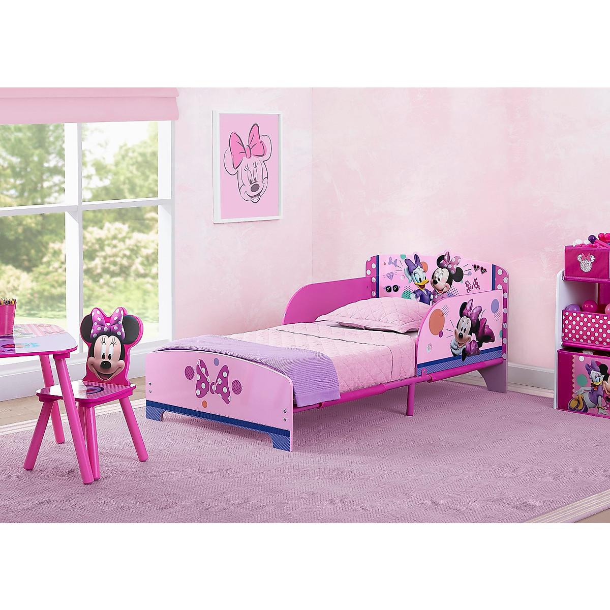 Delta Children Wood and Metal Toddler Bed, Minnie Mouse