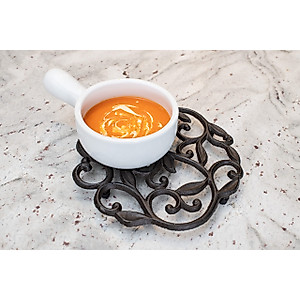 gasaré, Cast Iron Trivet for Hot Dishes, Pots, and Pans, Metal Trivet, Vine Plant Design, Rubber Feet Caps, Ring Hanger, 8 Inches, Brown, 1 Unit