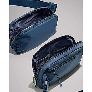 YOSHUYUKI Mini Crossbody Belt Bag - Waterproof Fanny Pack for Women, Fashionable Running Belt Pouch in Navy Blue