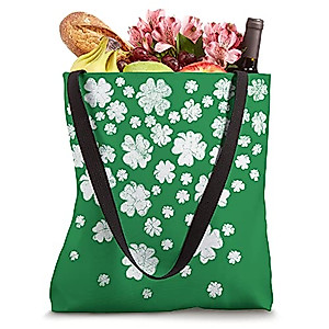 Quatrefoil Clovers Cute Vintage Shamrock Saint Patricks Day Tote Bag