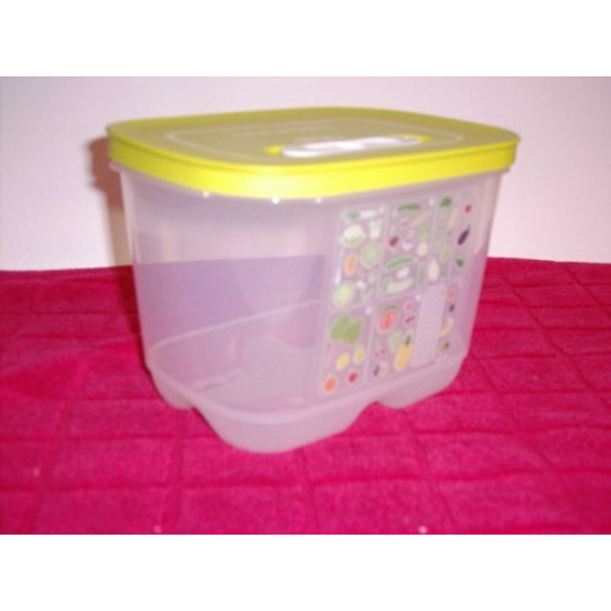 Tupperware FridgeSmart Small Deep 1 3/4qt Margarita by Tupperware