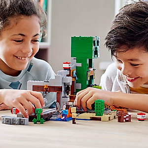 LEGO Minecraft The Creeper Mine 21155 Building Kit (834 Pieces)