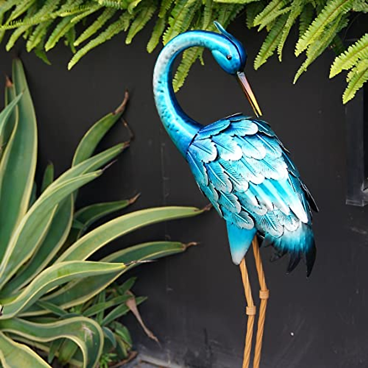 Chisheen Crane Garden Statues, Metal Garden Crane Outdoor, Blue Heron Sculpture Metal Yard Art, Large Garden Heron Decoy, Bird Statues, Lawn Ornaments for Backyard Pond Patio Porch Outside Decorations