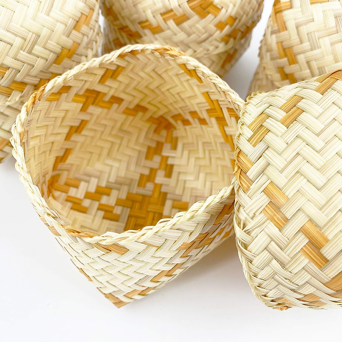 PANWA Mini Bamboo Sticky Rice Serving Basket- Handmade 100% Eco-Friendly Thai Mini Wickerwor Kratips- 4 piece set- Food Safe (Saffron)