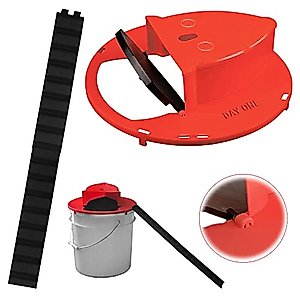 Bucket Lid Flip N Slide Humane Self-Resetting Mouse Trap