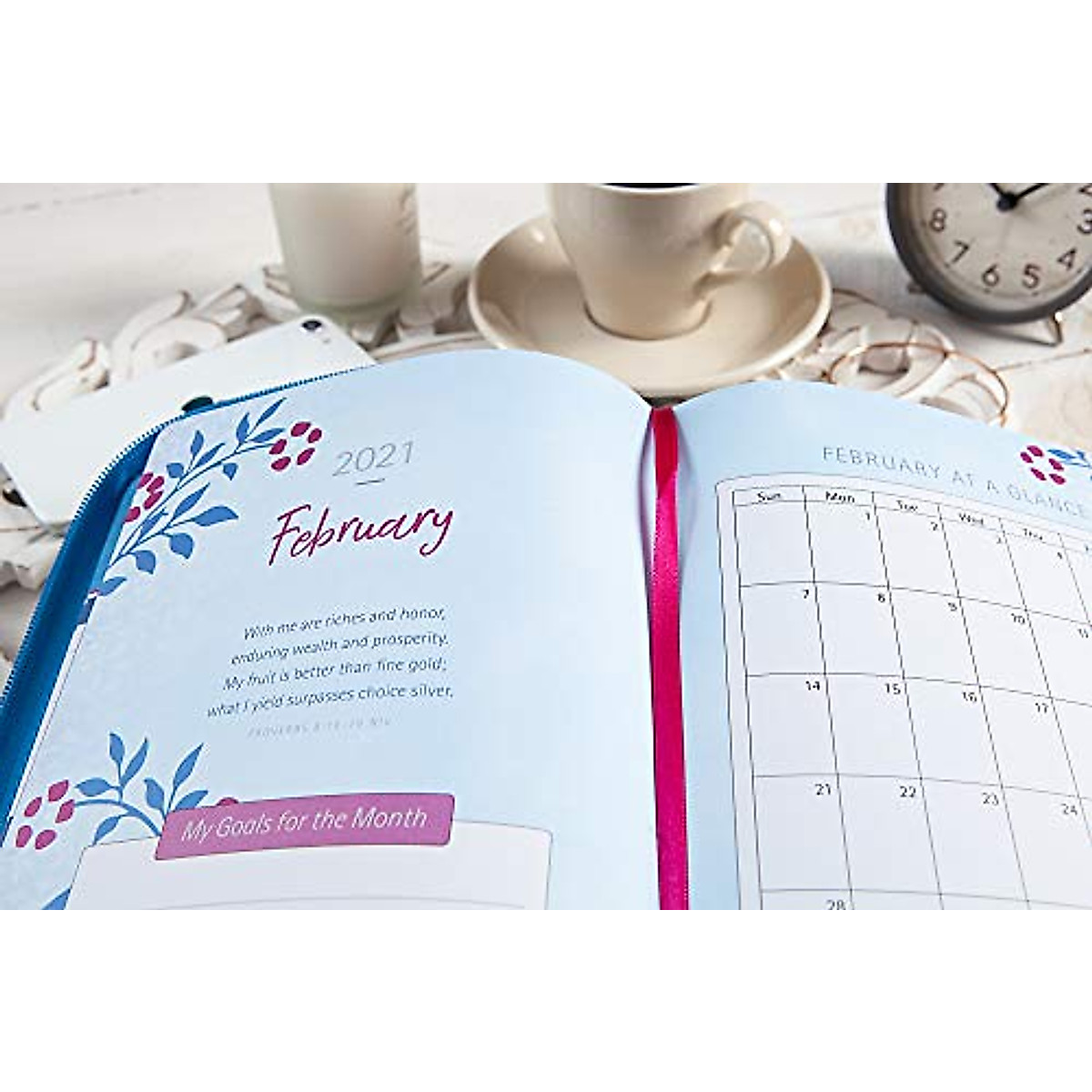 This Is the Day 2021 Leather Ziparound Planner: 18 Month Ziparound Planner