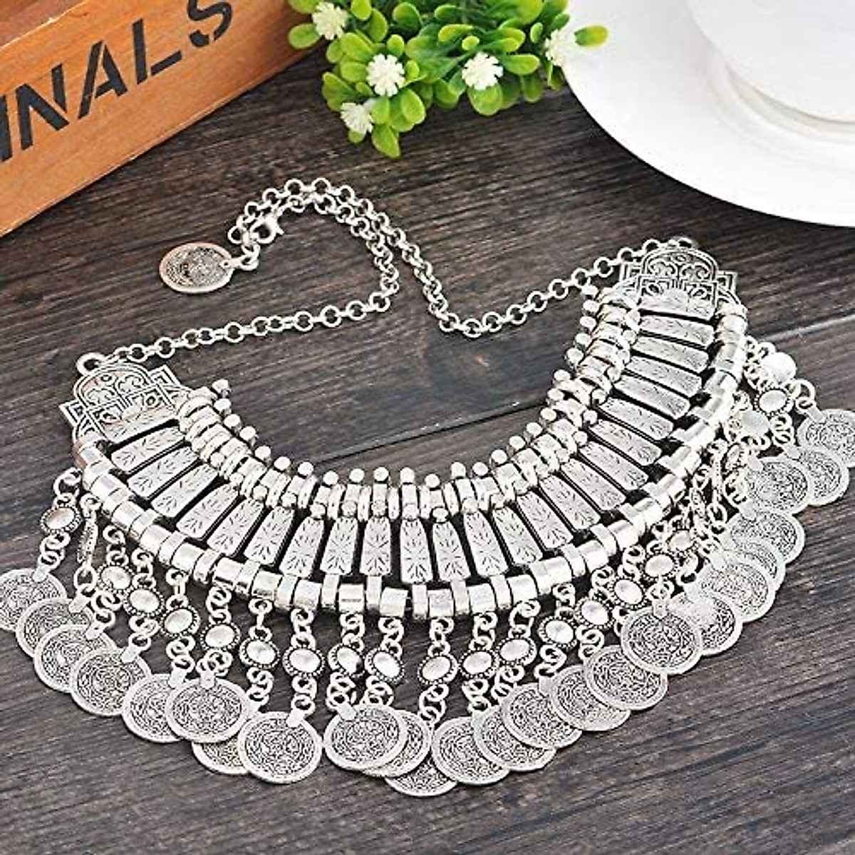 MJartoria Statement Necklace for Women, Boho Collar Choker Coin Tassel Ethnic Gypsy Chunky Necklace Antique Silver Color Bib Festival Halloween Carnival Jewelry Fitout Costume