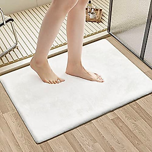Fixseed Small Rugs White Fluffy Faux Rabbit Fur Rug 2 x 3 for Bedroom Bathroom, Machine Washable Modern Area Rugs Non Slip Entry Way Rug for Chair Living Room Bath Rug