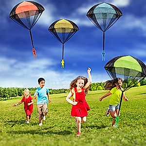 PGXT Parachute Toy, Tangle Free Throwing Army Toy Parachute, Outdoor Children's Flying Toys, No Battery nor Assembly Required (4 Pieces Set) (A)