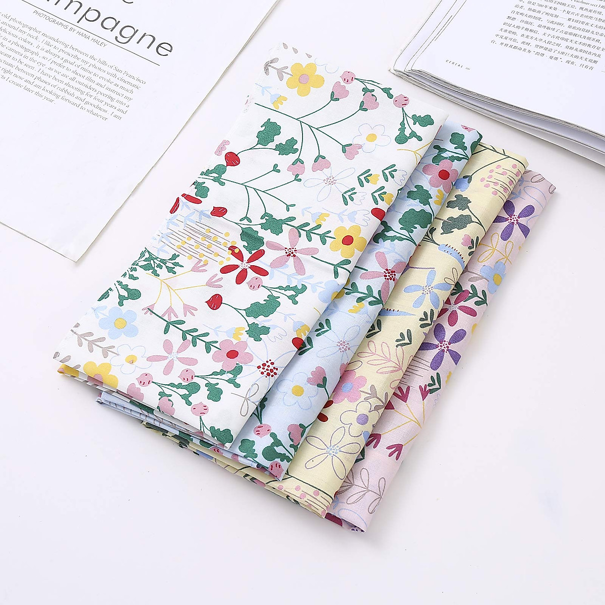 HOULIFE 4/8 PCS Women Cotton Floral Handkerchiefs 100% 60S Elegant Flower Print Hankies for Ladies Girls Wedding Party