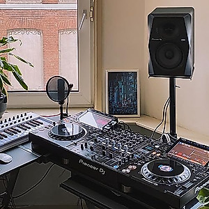 Pioneer DJ VM-70 6.5-inch Active Monitor Speaker - Black