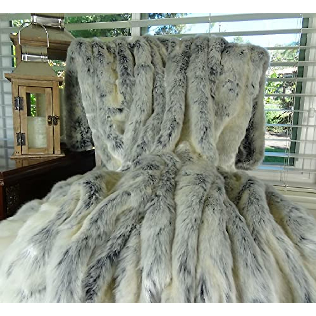 Thomas Collection Ice Blue Tissavel Faux Fur Blanket - White Fur with Blue Undertones - Ivory Chinchilla Blanket - Chinchilla Faux Fur Throw, Made in USA, 16452