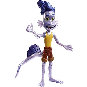 Mattel Pixar Luca Alberto Scorfano Action Figure Movie Toys, Highly Posable with Color Change Elements, Swappable Parts & Authentic Look, Kids Gift Ages 3 Years & Up