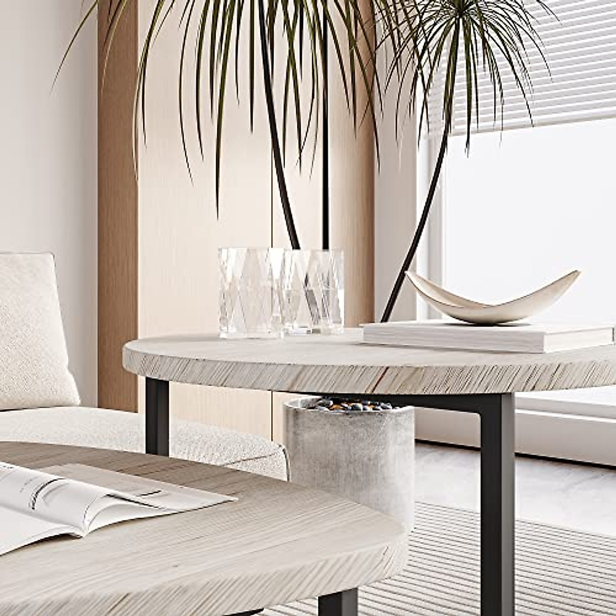 HOJINLINERO Round Coffee Table Set of 2 End Tables for Living Room,Black Small Coffee Table Living Room Table,Metal Frame with Wood Look,Sturdy and Easy Assembly,Stacking Side Tables Bedroom,White