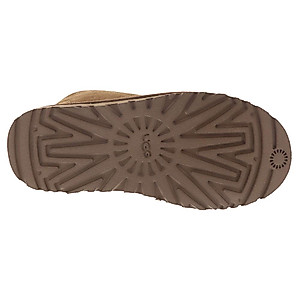 UGG Women's Neumel Boot, Chestnut, 10