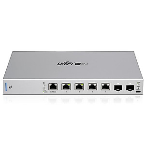 Ubiquiti Networks UniFi Switch 6 XG PoE, 10G 6-Port Switch with 802.3bt PoE++ (US-XG-6POE)