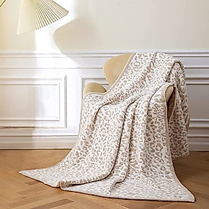 MH MYLUNE HOME Ultra Soft Leopard Throw Blanket (51x63 inches) Khaki Microfiber Blanket Plush Warm Reversible Cheetah Blanket Leopard Pattern Throw for Couch Bed Sofa