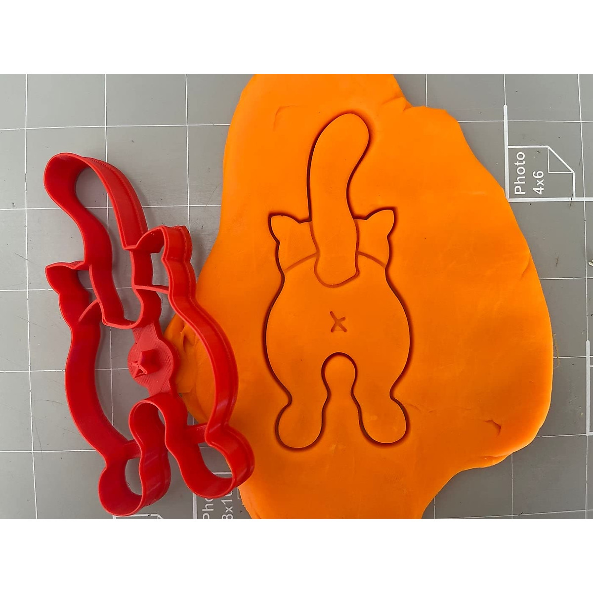Cat Butt Cookie Cutter (3.0 Inch)